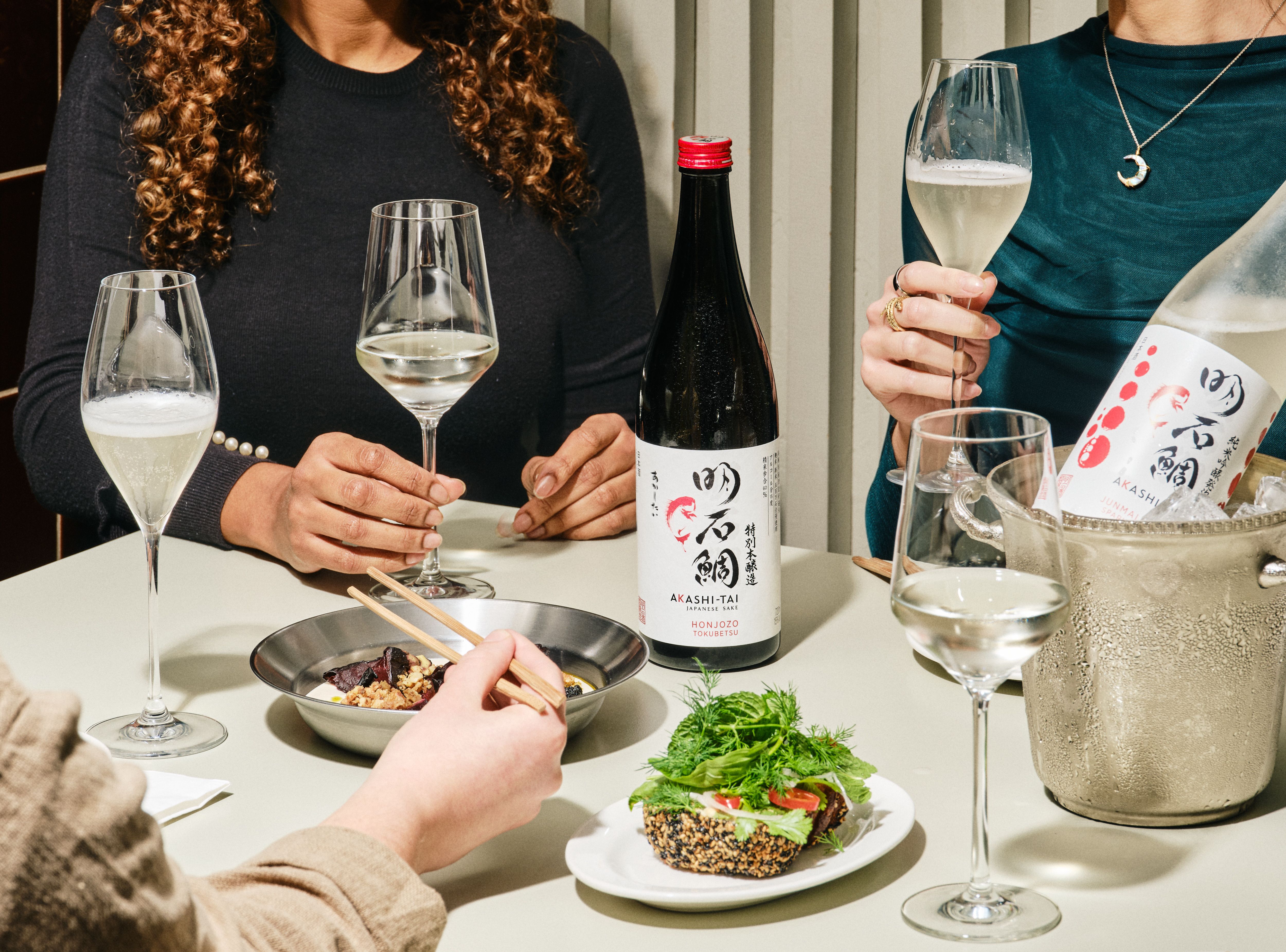 A guide to sake : Whisky and Spirits Guides